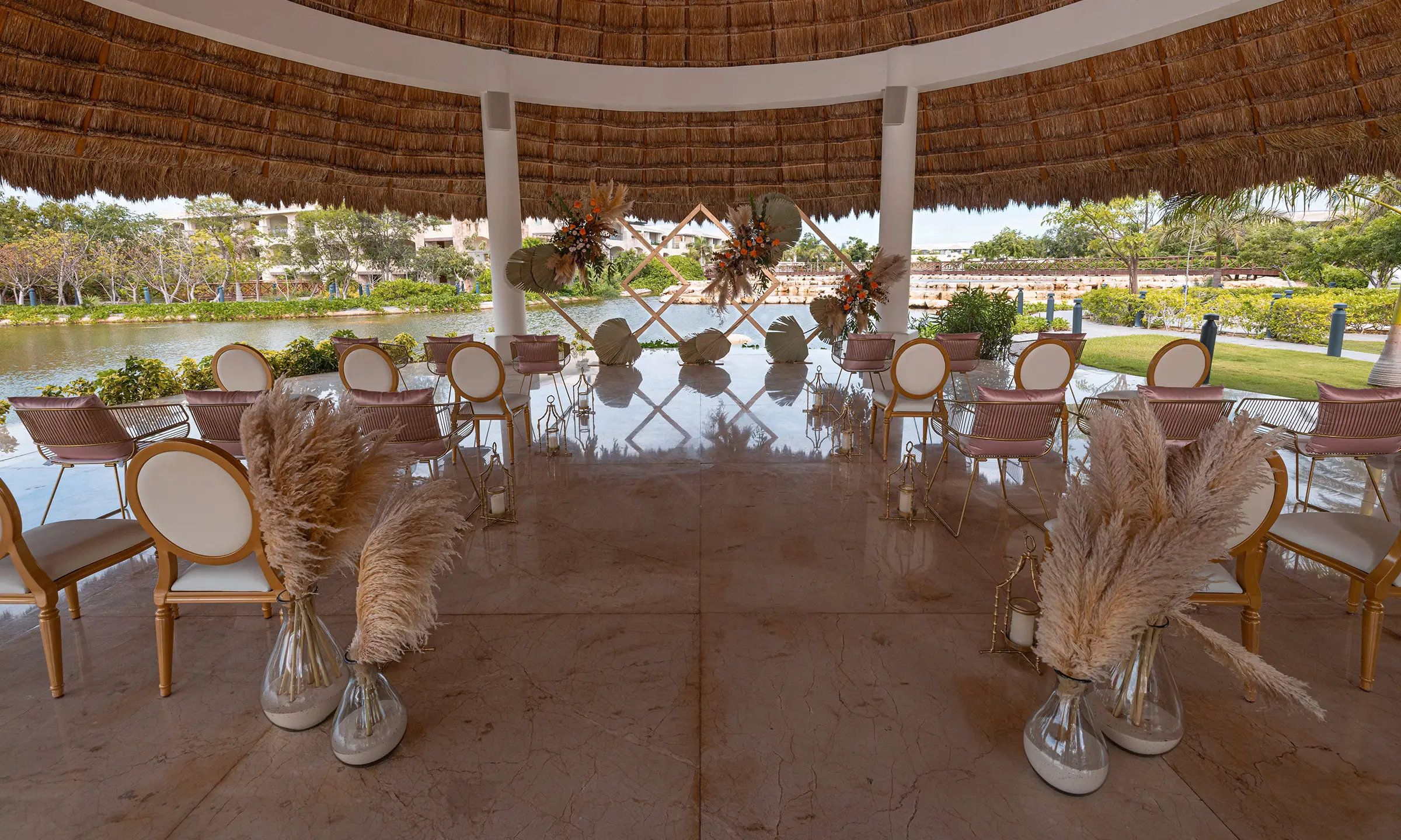Destinations: Moon Palace The Grand Cancun | Palace Weddings