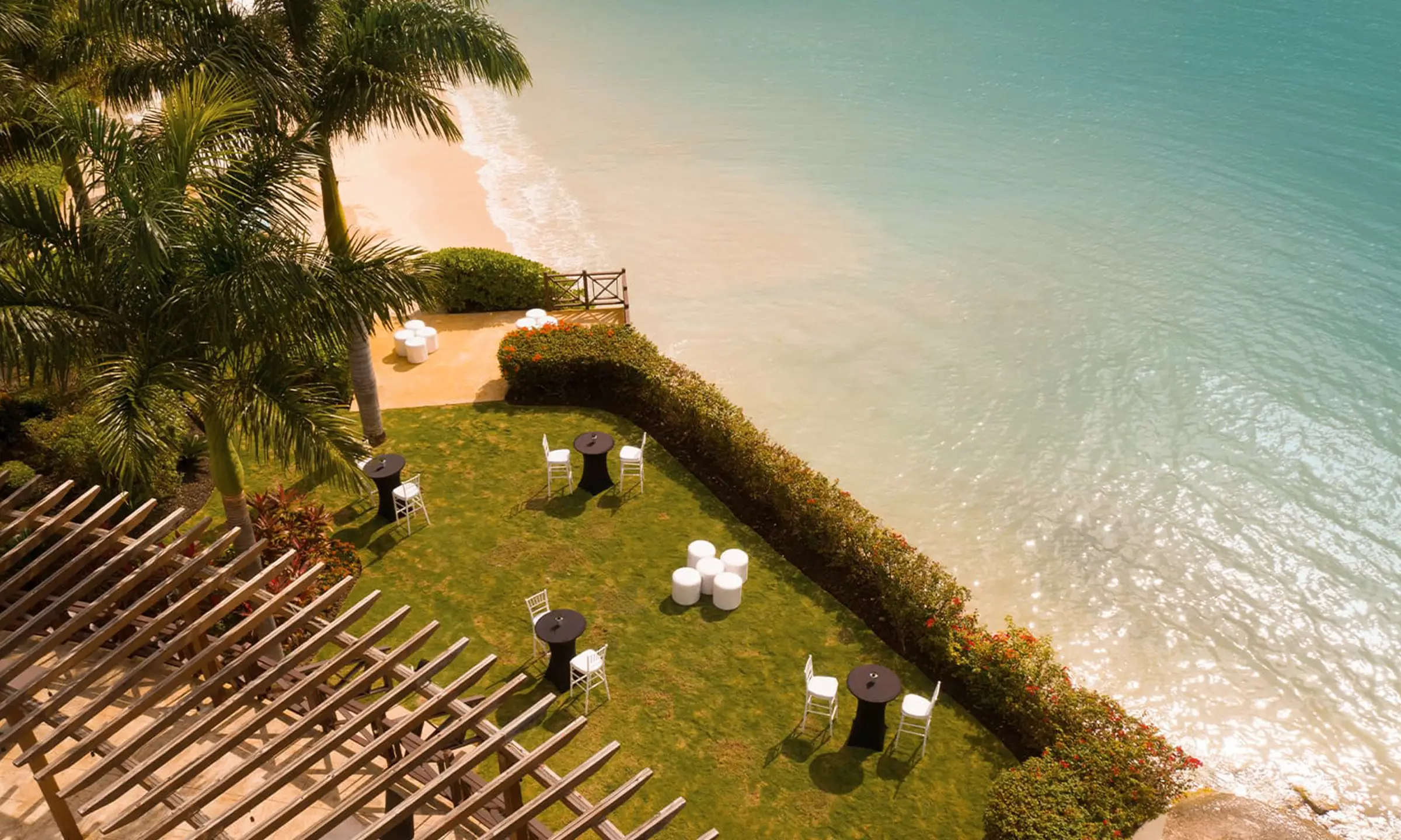 Romantic Bayside Weddings in Jamaica | Moon Palace Jamaica