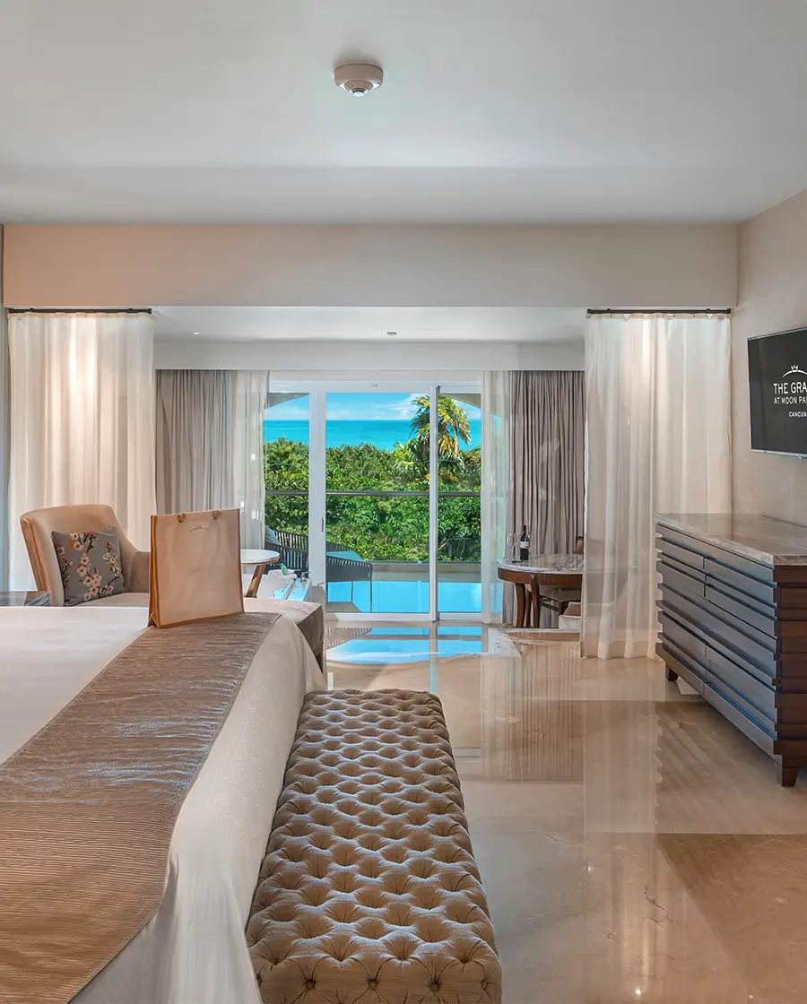 Destinations: Moon Palace The Grand Cancun | Palace Weddings